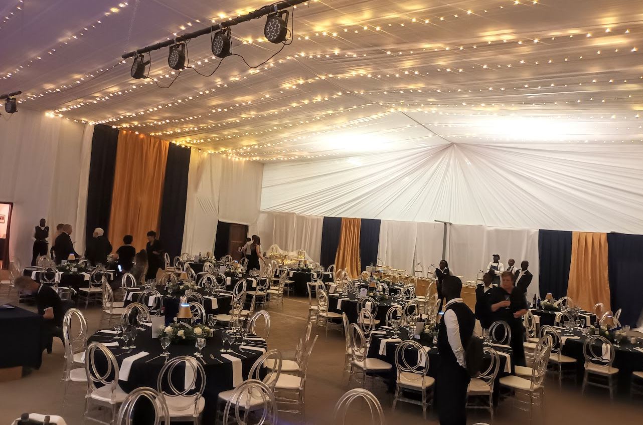 6 Key Benefits Of Using Professional Catering Services For Your Event ...